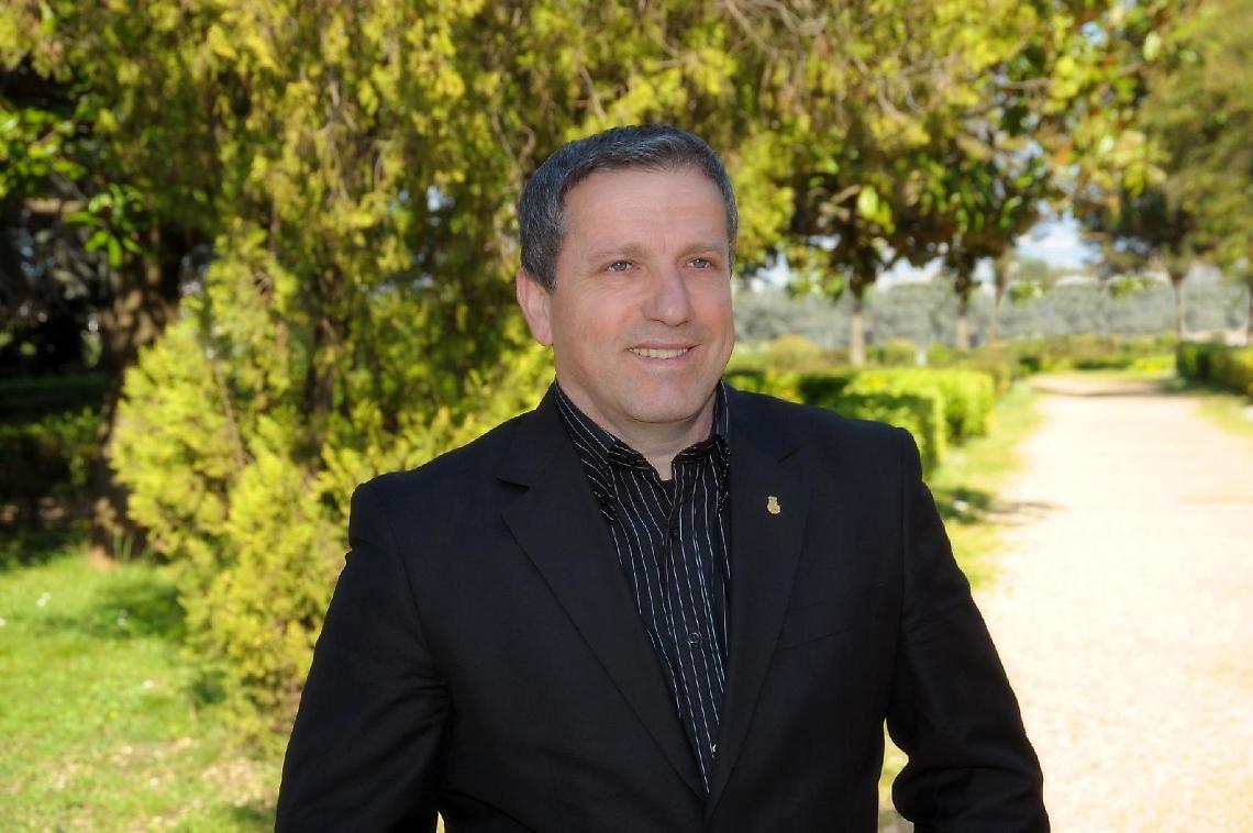 Angelo D'Avino ci riprova: si ricandida a sindaco - Latina Oggi