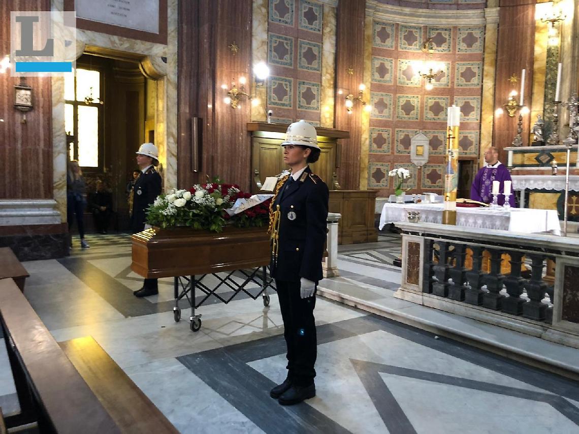 Nettuno, morto l'ex sindaco Giuliano Cibati. In corso i funerali ...