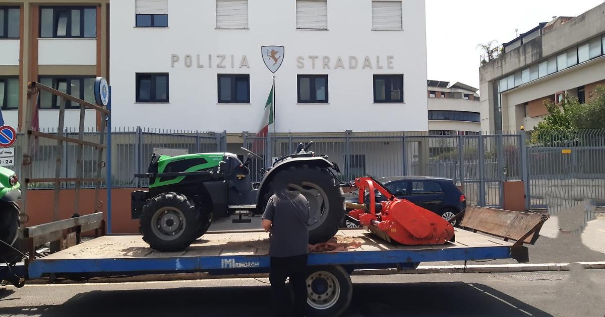 Alla guida del trattore senza patente - Latina Oggi