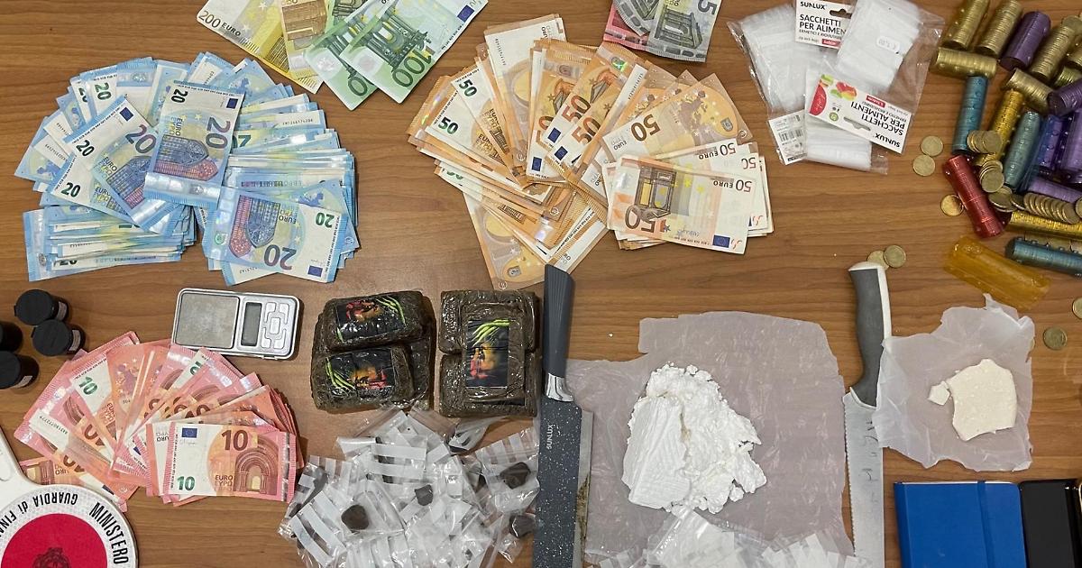 Presi con la droga nell'auto, due arresti della Finanza - Latina Oggi