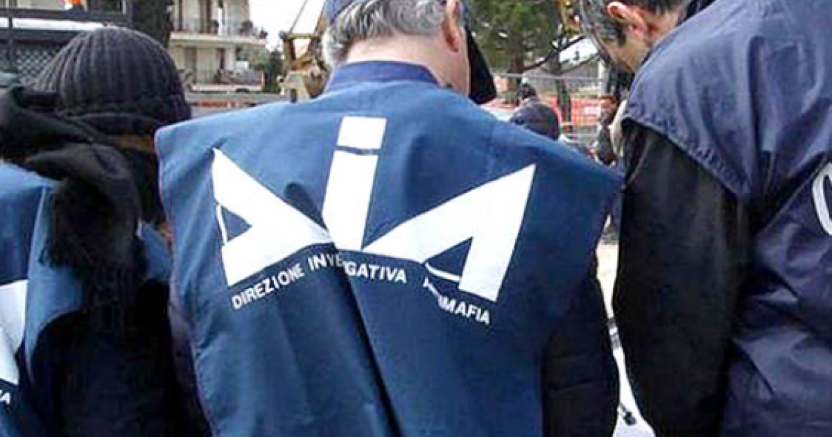 Fiumi di droga da Reggio Calabria a Roma, nuova stangata alla banda di ...