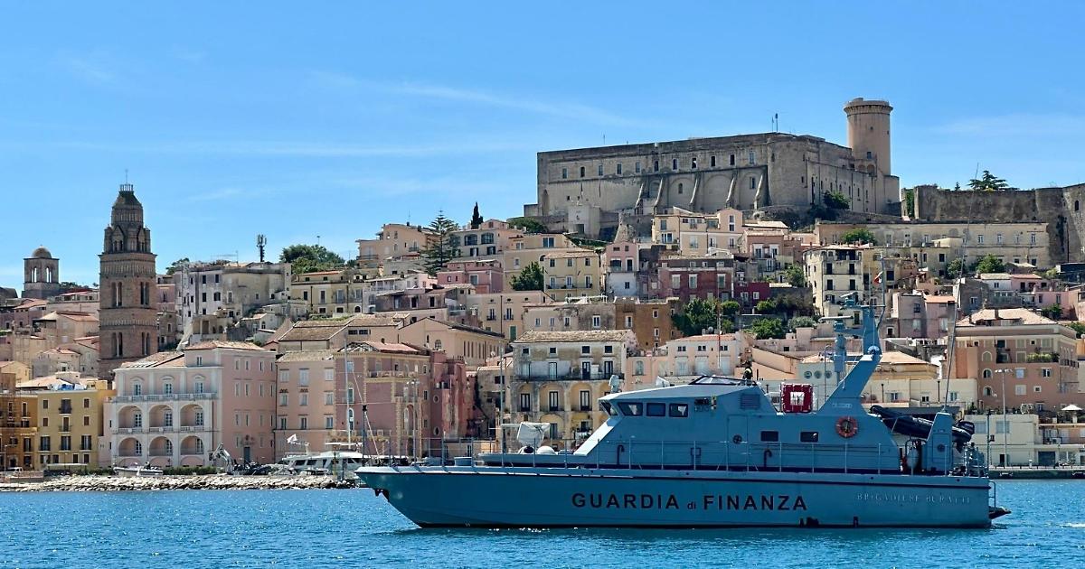 Controlli sulle isole di Ponza e Ventotene contro lo spaccio di droga ...