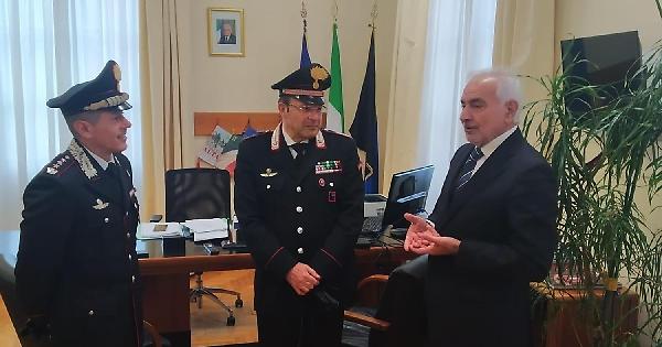 Carabinieri, riconoscimento al Luogotenente Di Muro per i 20 anni da ...