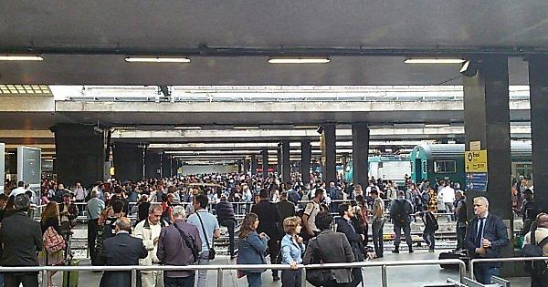 Treni a rilento sulla tratta Roma - Napoli: ritardi fino a 120 minuti e ...